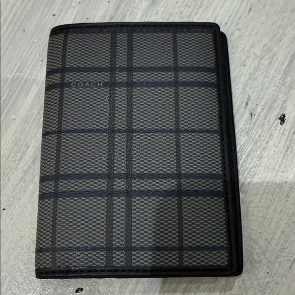 Coach | Accessories | Coach Mens Black And Gray Checkered Card Holder ...